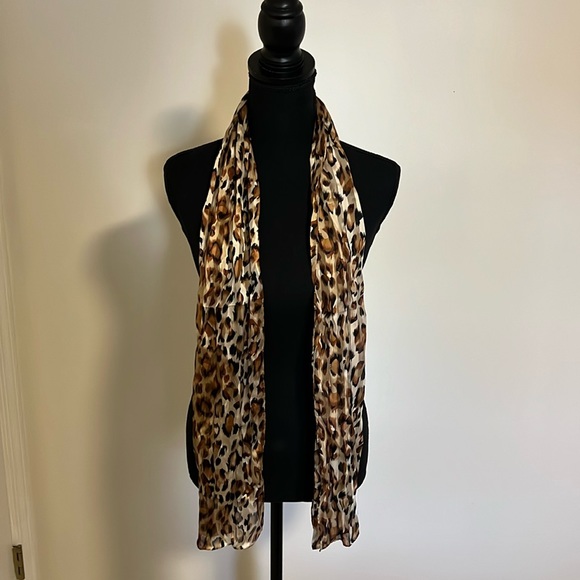 Echo | Accessories | Echo Cheetah Print Scarf | Poshmark